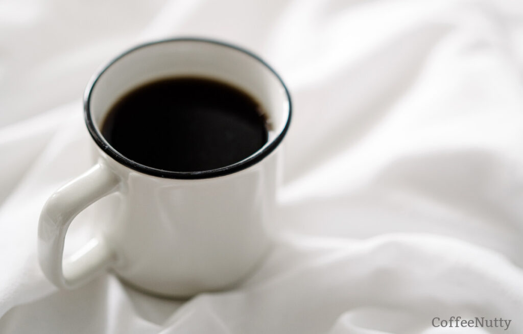 Earl Grey Tea vs. Coffee - Comparing Caffeine Levels - coffeenutty.com Earl Grey Tea vs. Coffee - Comparing Caffeine Levels - coffeenutty.com